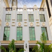 396 Alhambra - Blanca